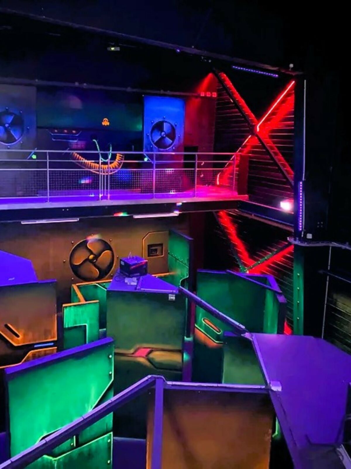 Laser Game au Factory Bowling à Saint Denis en Val